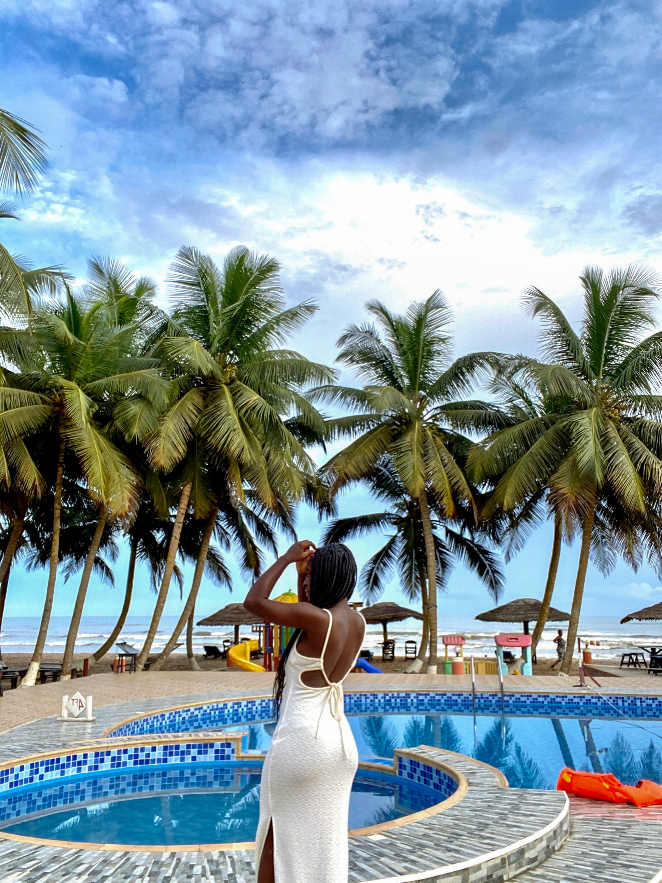 Tenack Beach Resort – A Western Escape – Nomadic Maajoa